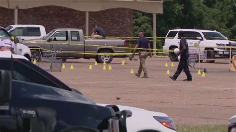 New Mom Is Among Those Killed In Arkansas Grocery Store Shooting