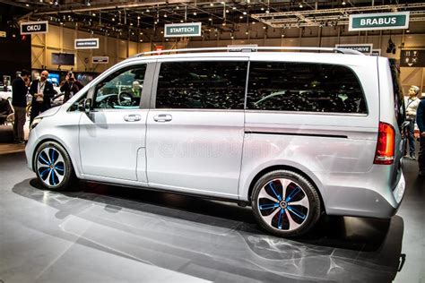 Mercedes Benz Eqv Concept Prototype Mpv At Geneva International Motor