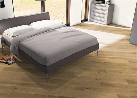 Parquet contrecollé Chêne Rustique x x mm brossé verni PROMO
