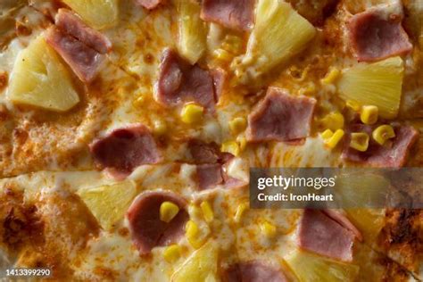 Hawaiian Pizza Photos And Premium High Res Pictures Getty Images