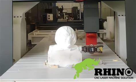 Large Moving Table Axis CNC Machine Center DMS Axis CNC Router