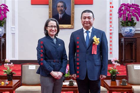 印象建設股份有限公司 第26屆國家建築金質獎頒獎典禮 印象建設 共同的榮耀，永遠的驕傲 屏東印象，