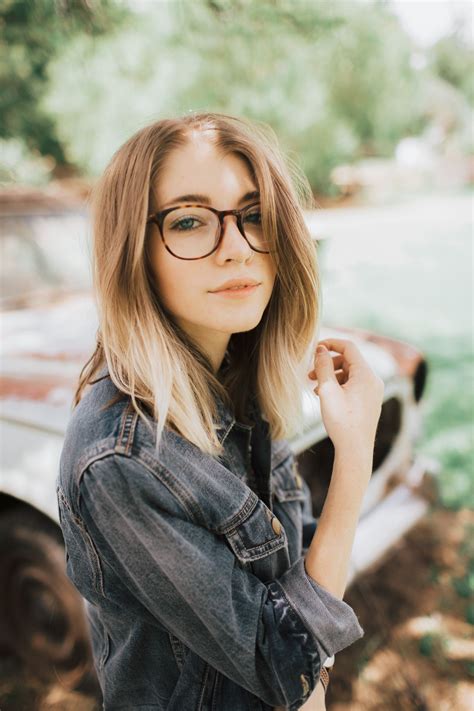 Cant You See Me Now👓 Cute Glasses New Glasses Girls With Glasses