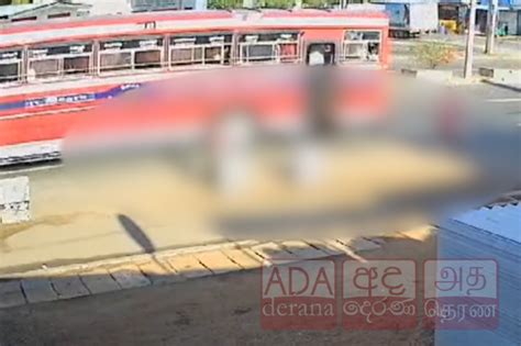 நூலிழையில் உயிர் தப்பிய பெண்
