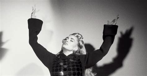 Pin By Thin Blue Line 🇦🇺👮‍♀️ On Adele ⚜ Adele Wallpaper Adele Adele Adkins