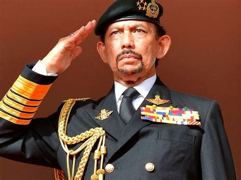 Worlds Richest Men Sultan Of Brunei Leads A Lavish Life Au