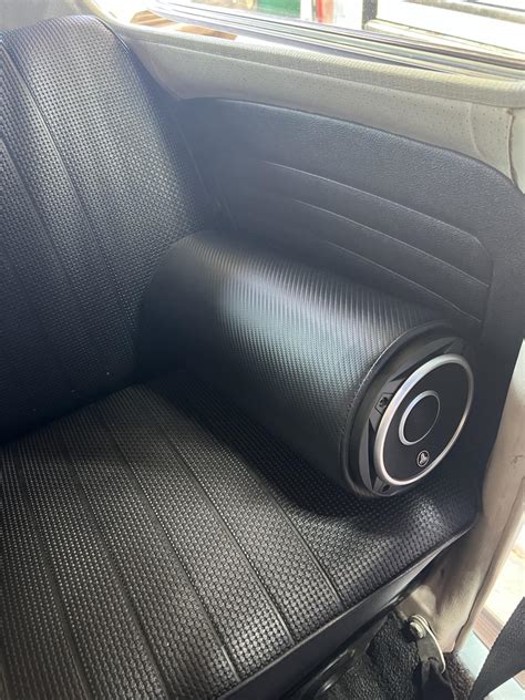 Gallery 1968 Rear Speaker Assembly