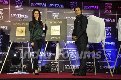 Kareena Kapoor And Madhur Bhandarkar Unveil Utv Stars Walk Of The