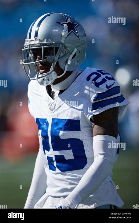 Dallas Cowboys Cornerback Nahshon Wright 25 Warms Up Prior To An Nfl