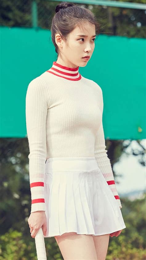 아이유 페르소나 폰 배경화면 And 잠금화면 27장 테니스 옷 한국 유명인 페르소나