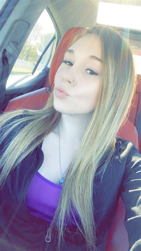 Sunkissed 😍 F28 R Selfie