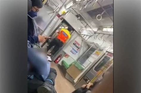 Viral Penumpang Masturbasi Di Krl Commuter Line Begini Kata Kci