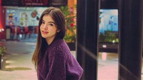 Gaby Gardez Youtube Star Known For Posting Lifestyle Vlogs