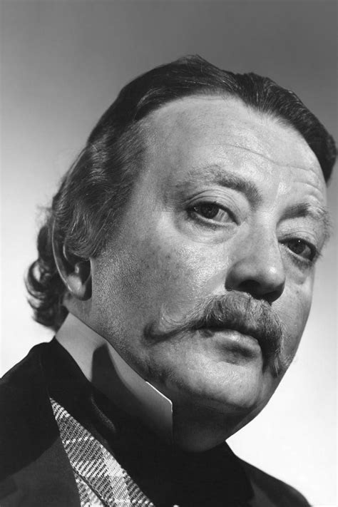 Raymond Walburn About Entertainment Ie