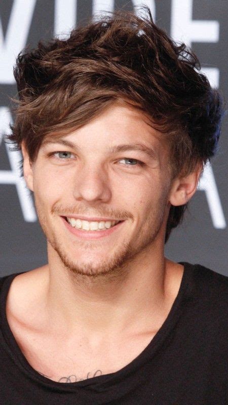 Pin By Hana On Louis Feat 1d One Direction Louis One Direction
