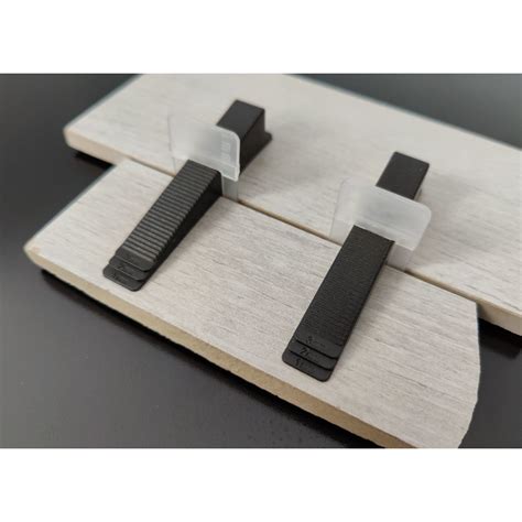 Set 1000 Clipsuri 1 5 Mm 200 Pene Cu Latimea De 14 Mm Si Un Cleste Metalic Sistem Ultra Smart