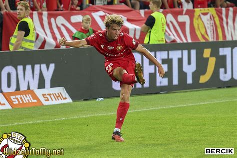 Cybulski Dźwiga Zespół Widzewtomy Oficjalny Portal Kibiców Widzewa Łódź