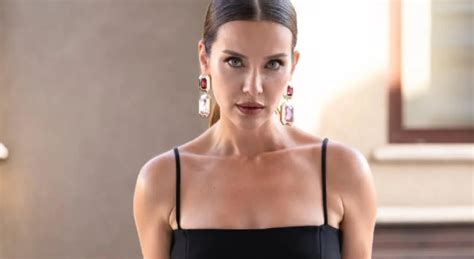 İrem Helvacıoğlu Hamile Mi İrem Helvacıoğlu Ne Zaman Evlendi Haberler
