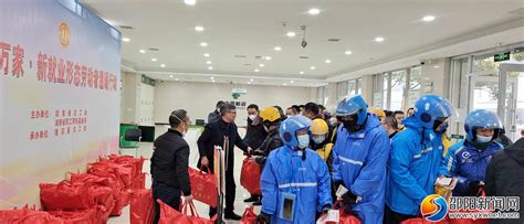隆回县工会户外劳动者服务站邮政站荣获全国最美驿站称号