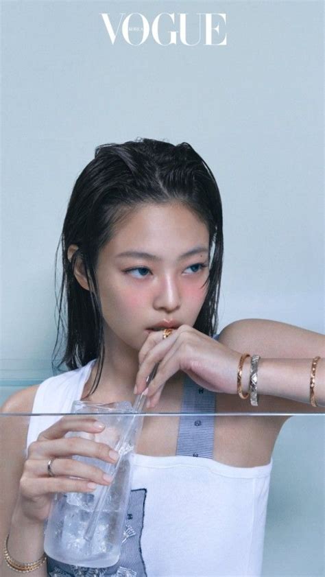 Pin De Lee Em Blackpink Jennie