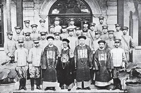 究竟誰該為大清滅亡負責？眾人都說慈禧太后，溥儀說出了真相 每日頭條