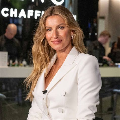 Gisele Bündchen Stuns In Orange Bikini Aboard Her Luxury Yacht With