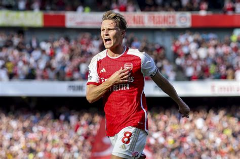 He Is So Smart Martin Odegaard Reveals How Mikel Arteta Made New