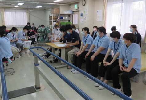 【牧野記念病院】新入職員、多職種カンファレンスに参加 Tmgリハビリテーション部