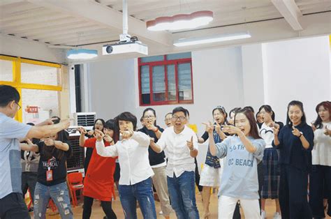 【戏剧课程】戏剧游戏让孩子在创设的环境中反省、比对和学习