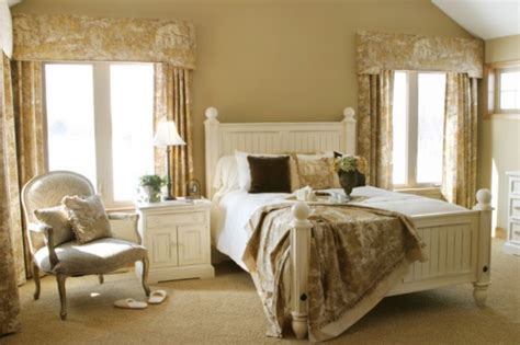 15 Gorgeous French Bedroom Design Ideas