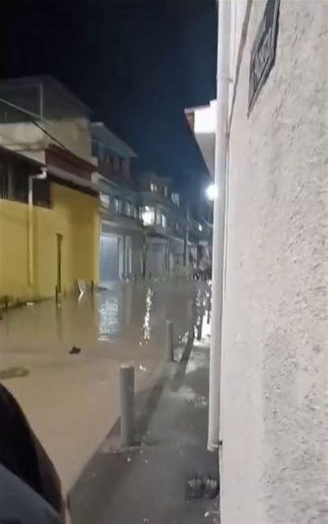 Obra para conter vazamento continua dois dias após rompimento de adutora em Guadalupe Rio de
