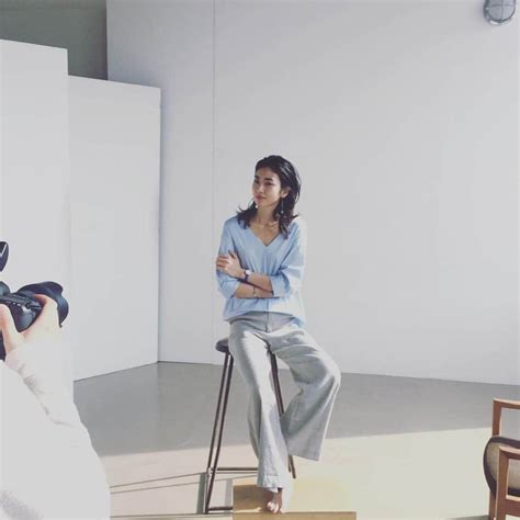 Classy公式さんのインスタグラム写真 Classy公式instagram「午後はまどやん と📸 春のスカーゲン のテーマは