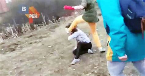 Teen Girl Knocked Out Cold In Female Fight Club Where Young Women Meet For Brutal Fist Fights