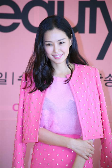 최근 새 Mc 이하늬소유김정민 실물 몸매ㄷㄷ 인스티즈instiz 이슈 카테고리