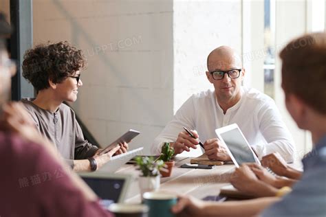 商务办公探讨合作实拍格式图片下载 熊猫办公