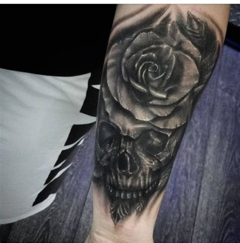 Skull Rose Morph Tattoo Tattoo Portfolio Tattoos Skull Tattoo
