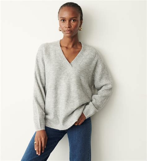 Maddie Grey Marle V Neck Jumper Finery London