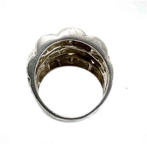 Solid Sterling Silver Textured Segmented Ring Size 7 Gem