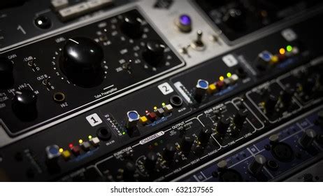 45 Mic Preamp Images Stock Photos Vectors Shutterstock