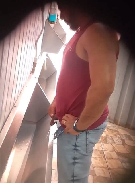 Brasileiros Mijando Part Thisvid Com