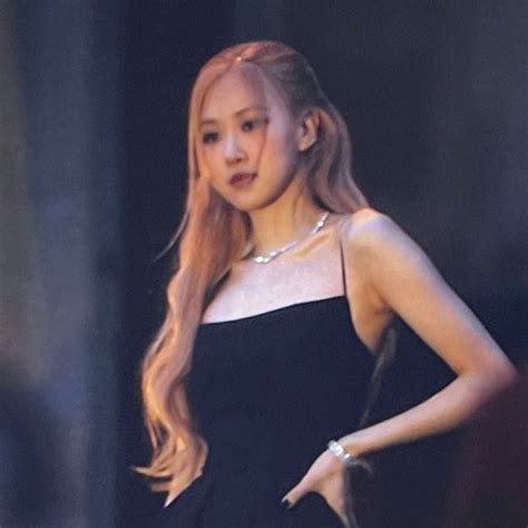 L밀리 ⁴ ME IS COMING on Twitter RT lovskpink La embajadora global