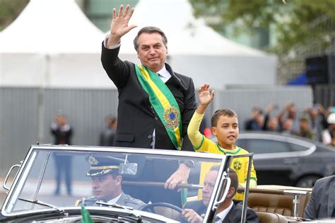 7 de Setembro Bolsonaro participa do desfile em Brasília