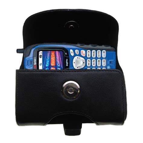 Gomadic Brand Horizontal Black Leather Carrying Case For The Sanyo SCP 7200 SCP 7200 With