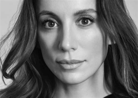 15 Womens Work Tops You Can Wear On The Weekend Too