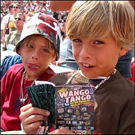 Cole And Dylan Sprouse On Instagram Cole 😂 Dylansprouse Colesprouse Sprouses Sprousebros