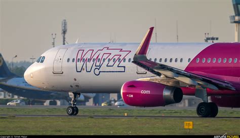 Ha Lxj Wizz Air Airbus A321 At Katowice Pyrzowice Photo Id