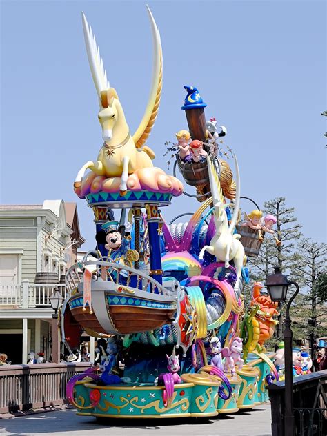 ドリーミング・アップ！東京ディズニーランド デイタイムパレード公演再開