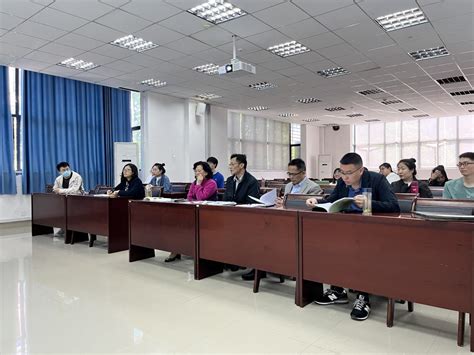 化学与化工学院开展第十三届挑战杯中国大学生创业计划竞赛校赛预答辩