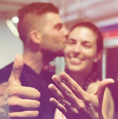 Fotogaléria Moderátor sa po 11 rokoch vzťahu zasnúbil Jeho láska mu