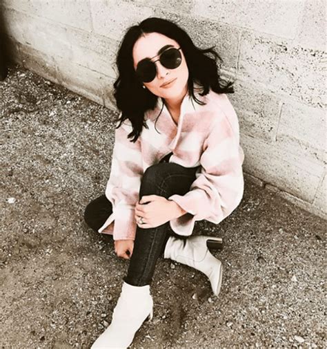 25 Social Media Influencer Style Icons And Fashion Instagram Accounts To